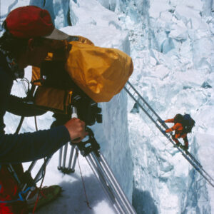 Everest Film – Everest is the dramatic true story of a team of four ...